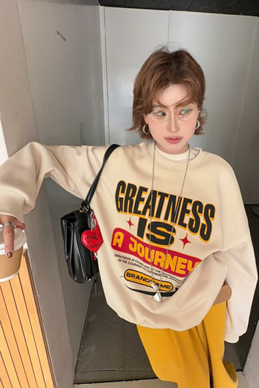 FISH YU 】美式復古字母發泡印花內裡複合奧粒絨加絨圓領寬鬆衛衣 - X.O.X.O.